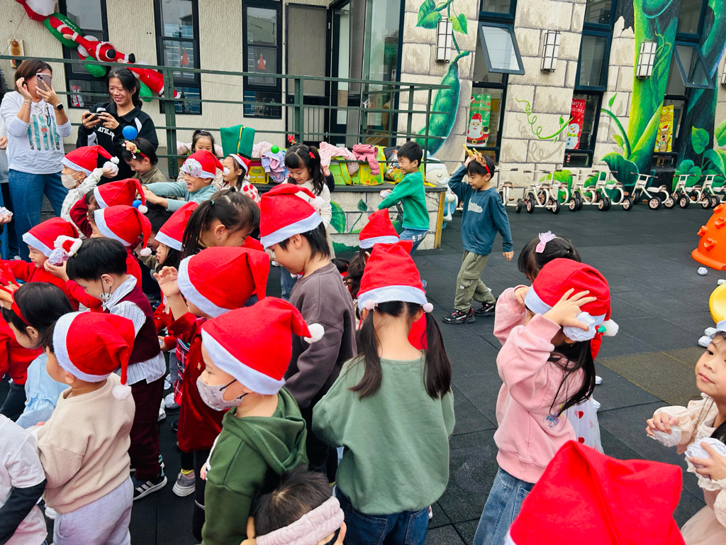 班級相簿-臺南市私立魔荳幼兒園